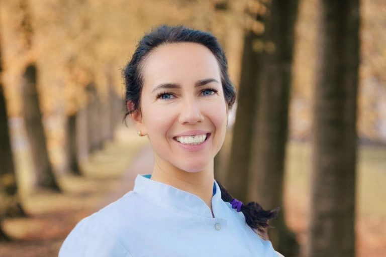 Nancy Schmidt - Tandartspraktijk Monnickendam